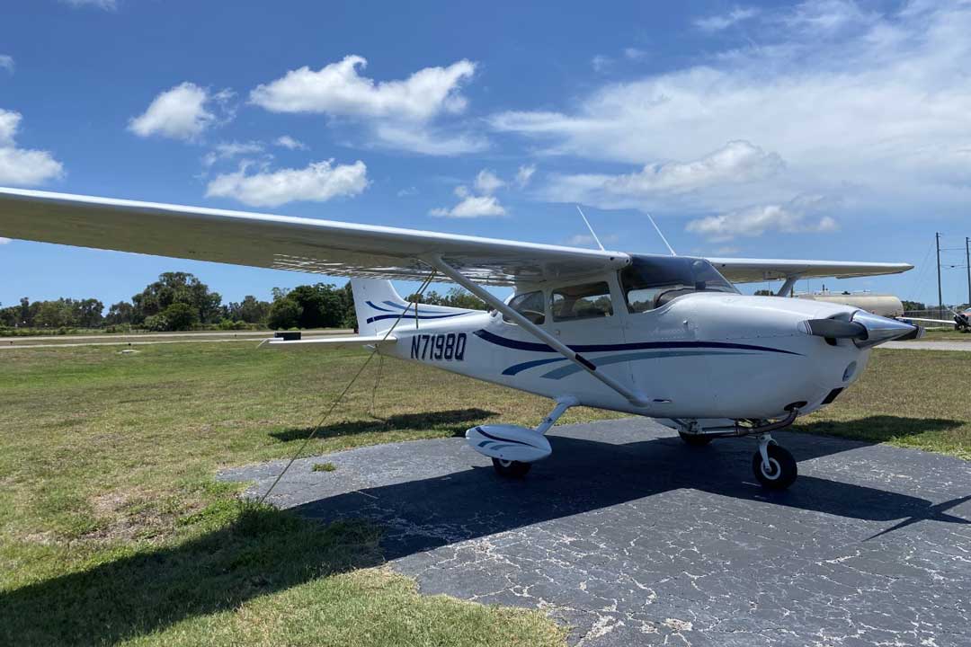 1972 Cessna 172L N7198Q - Tampa Bay Aviation